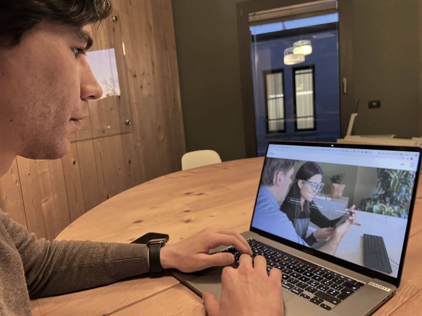 Eye tracking via webcam: is it really possible? - TSW